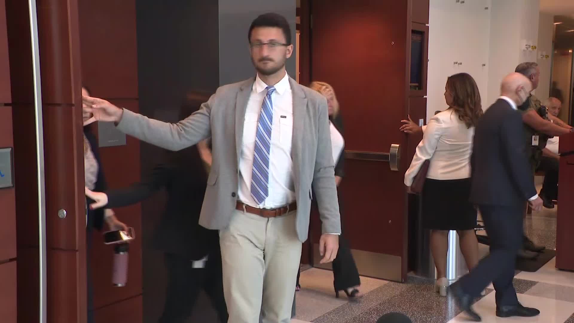 Parents, family members leave court room during Nikolas Cruz opening ...