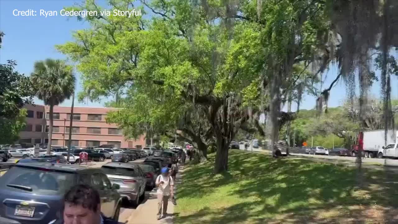 Police arrive on scene and students flee as active shooter reported on ...