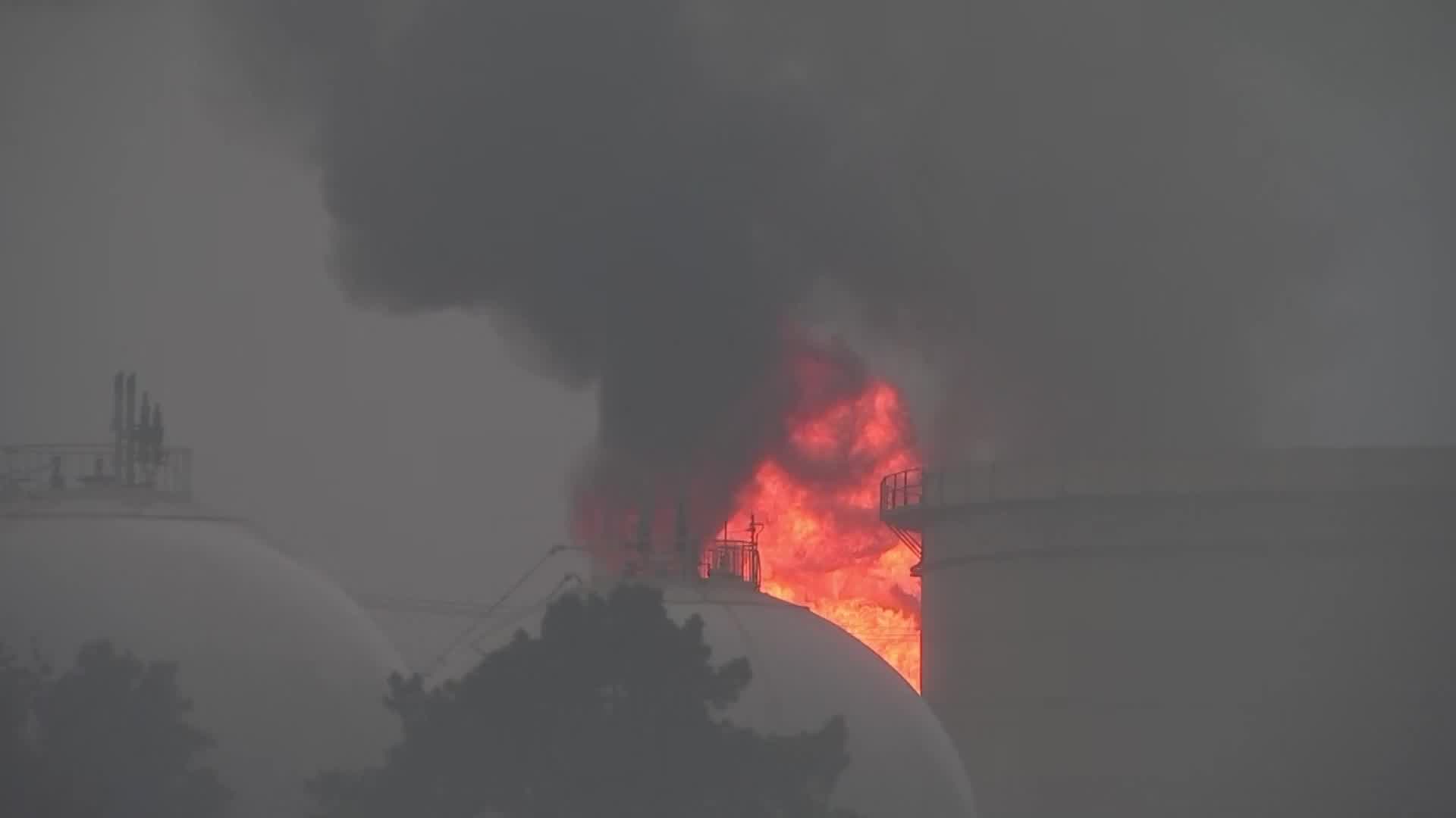 Fire breaks out at Martinez oil refinery – WFLA