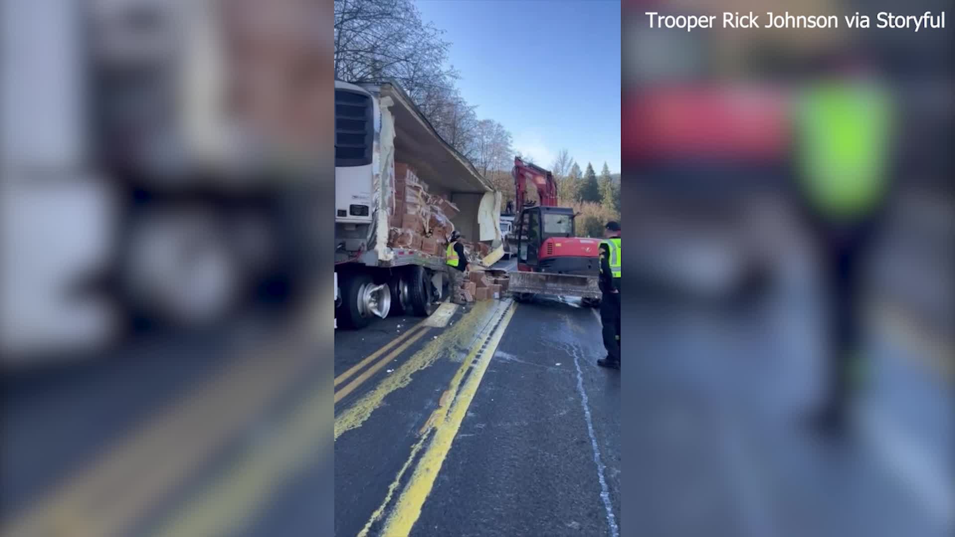‘Lots of Eggs’ Spill Onto Washington State Highway After Semi-Truck ...