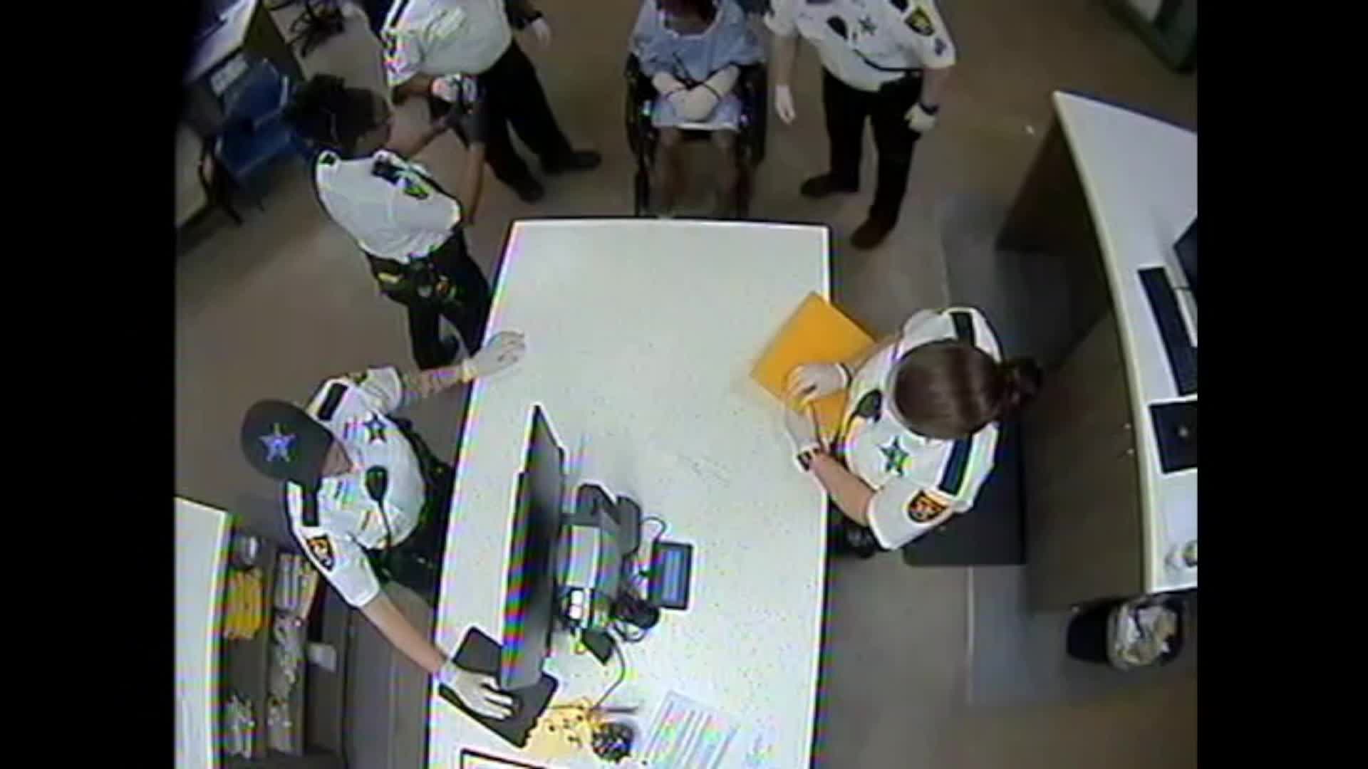 Thomas Mosley booked into jail, charged with murdering 2-year-old son ...