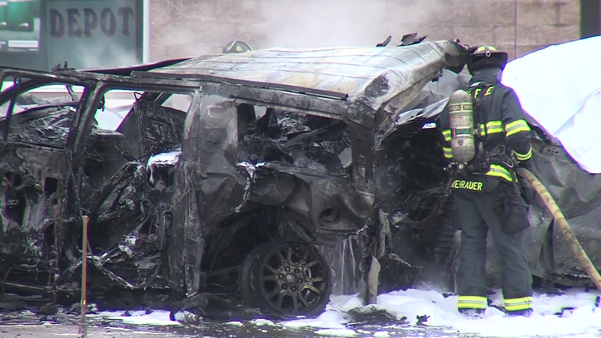 Three dead in fiery Wauwatosa Crash on Tuesday – WFRV Local 5 – Green ...