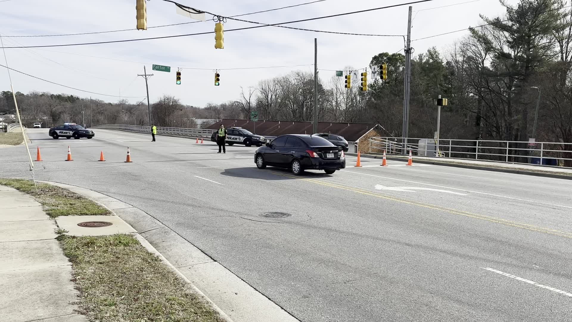 Greensboro police shut down Merritt Drive for investigation – FOX8 WGHP
