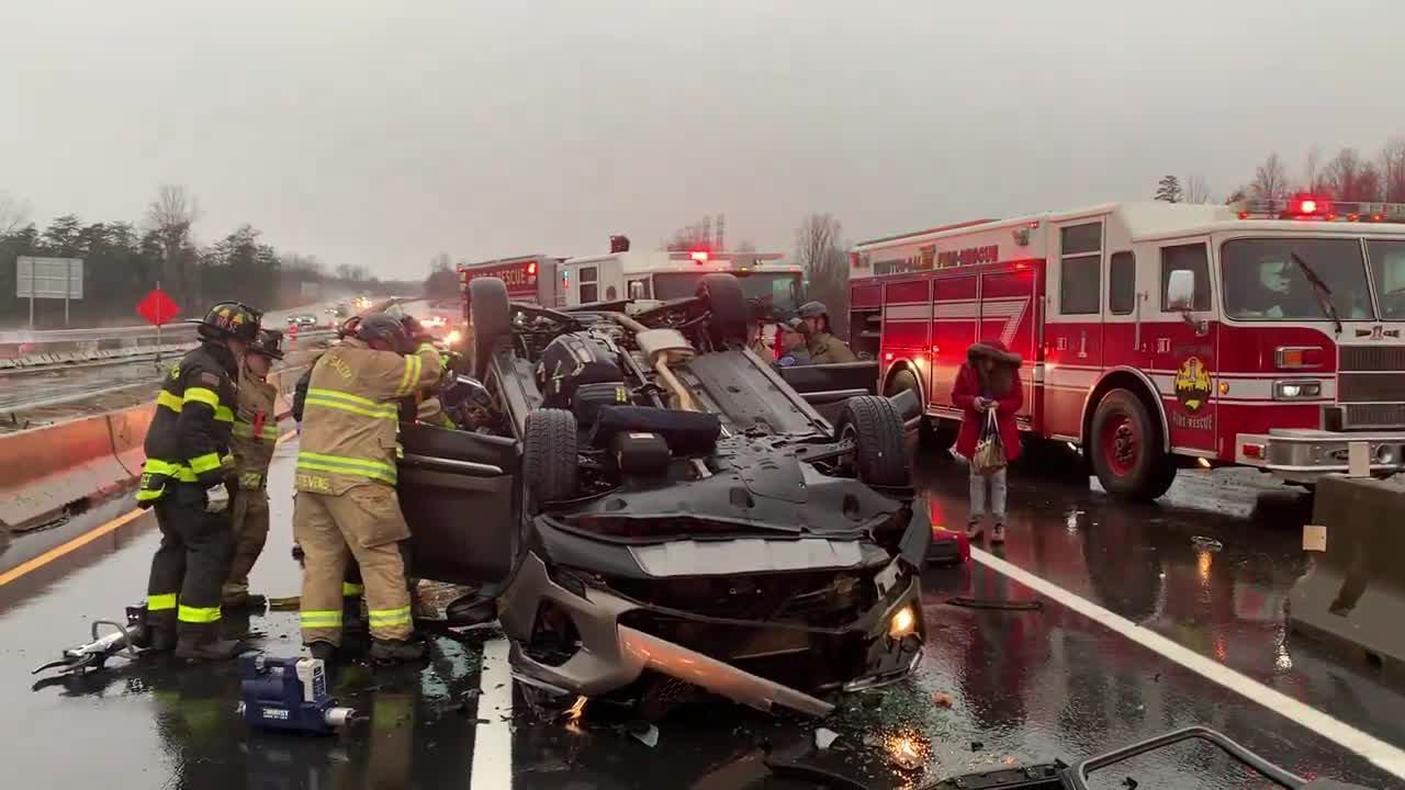 Crews respond to crash on US 52 northbound – FOX8 WGHP