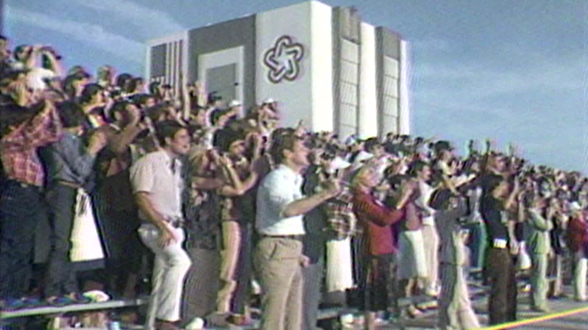 April 12, 1981 – Crowds react to Columbia’s first launch – WHNT.com