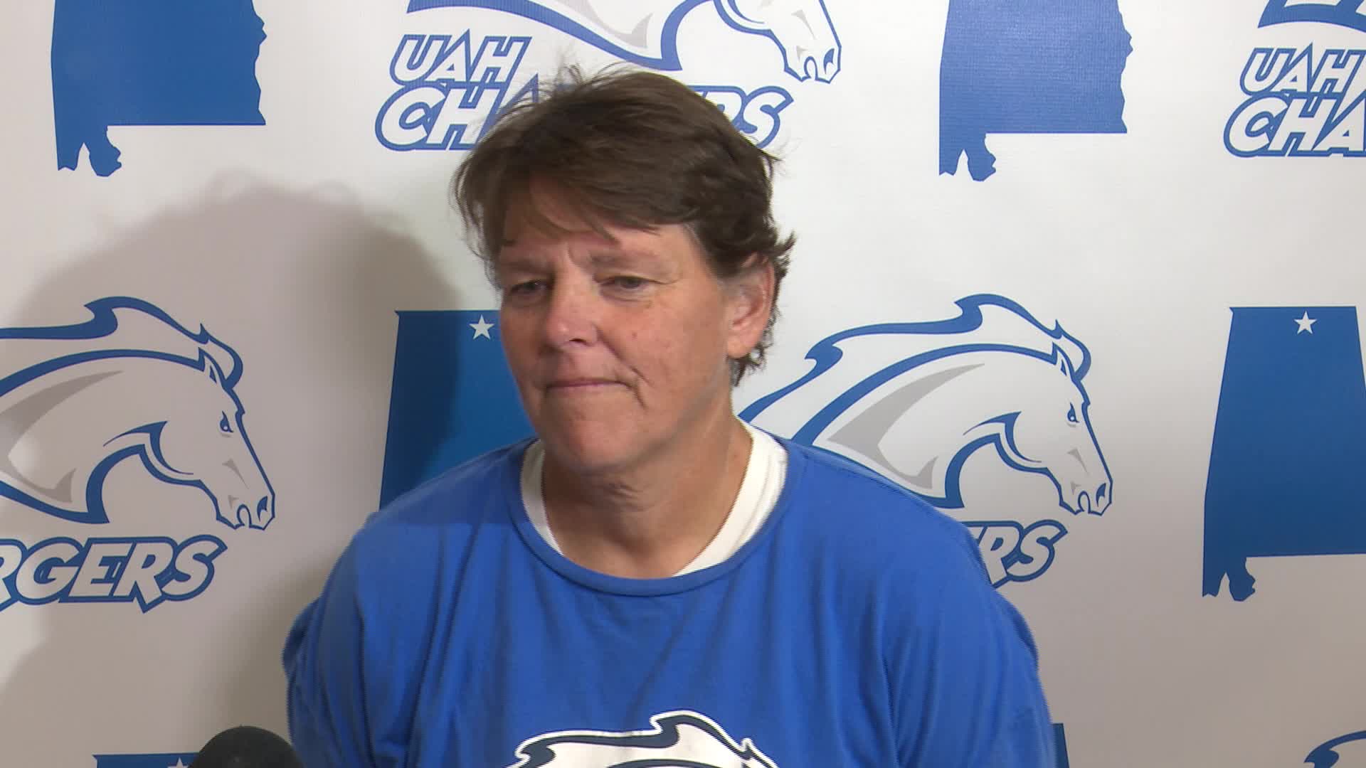 Longtime UAH softball coach Les Stuedeman retires – WHNT.com