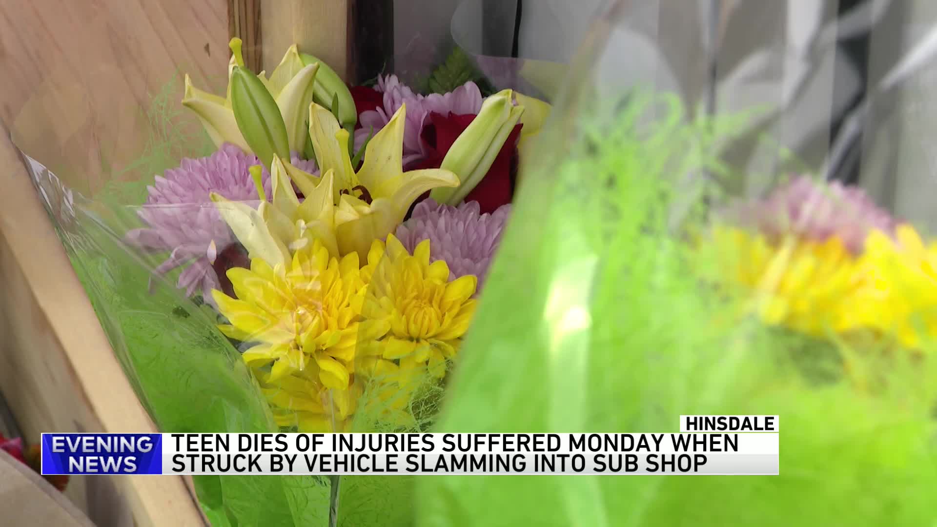 Teenager dies after car crash at sandwich shop in Hinsdale – WGN-TV